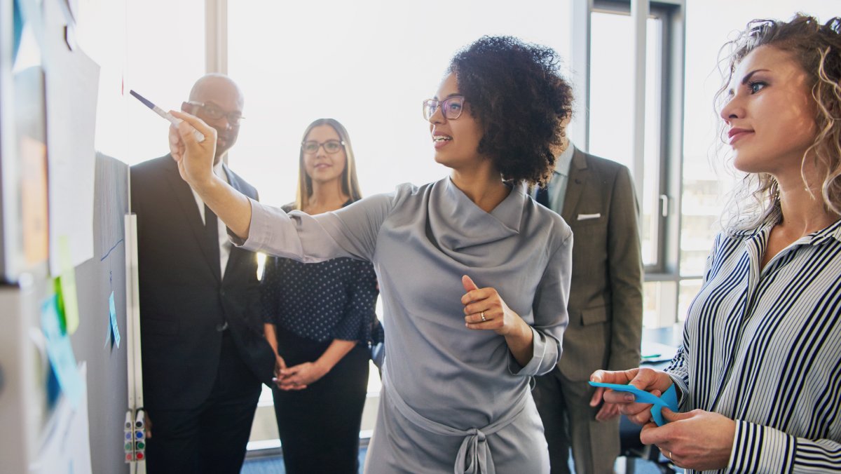 Canada's unemployment rate dropped to 5.3%! Lowest level on record ...